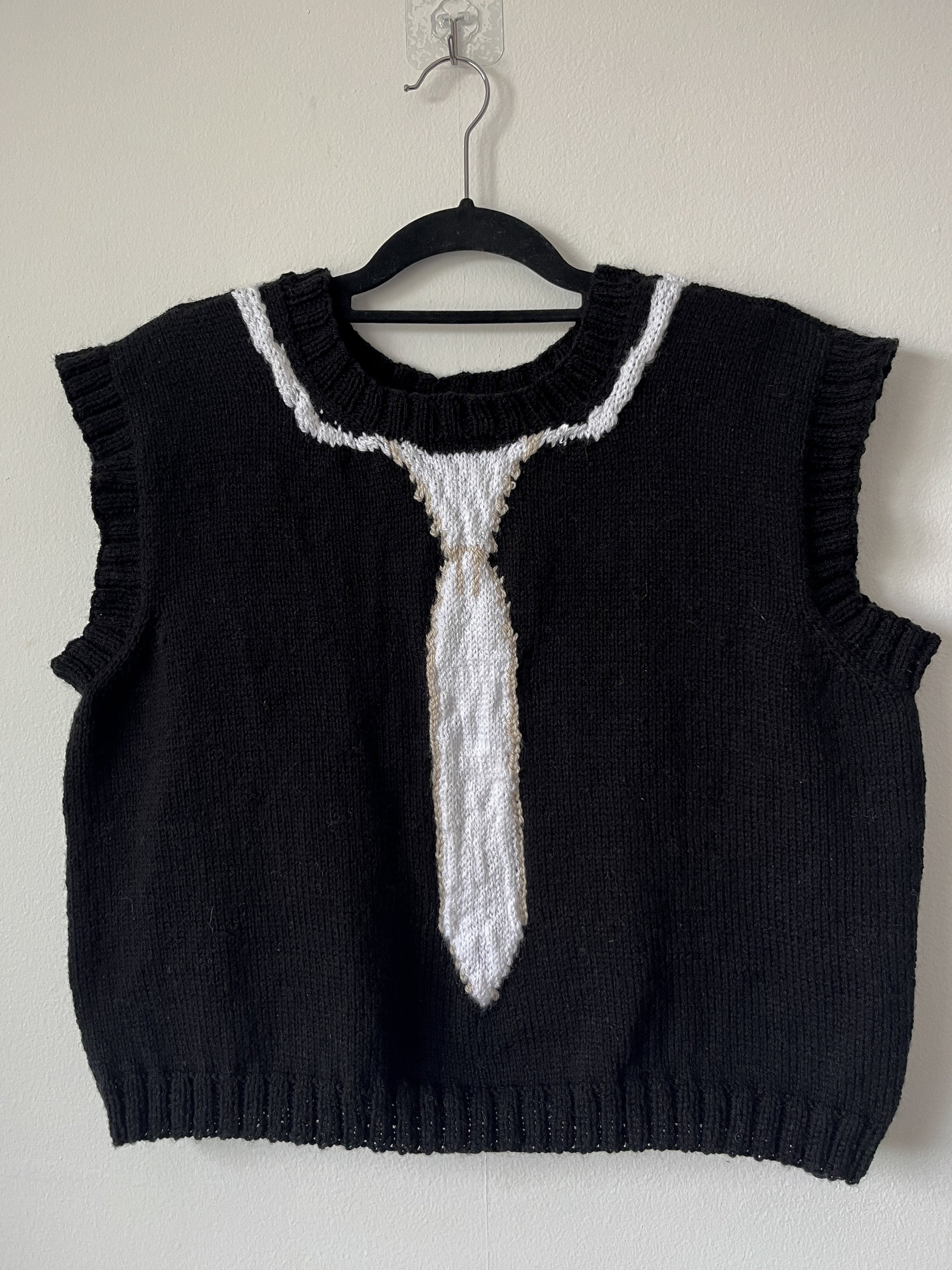 “Business casual” vest – HookednBusy